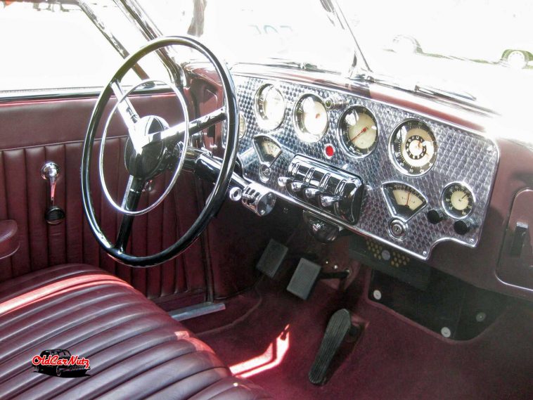 1936 Cord 810 Cabriolet – OldCarNutz